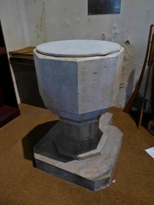 Barrow upon Humber, Holy Trinity, Font - Society for Lincolnshire ...