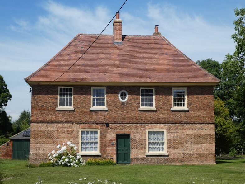 Bassingham, The Grange - Society for Lincolnshire History & Archaeology