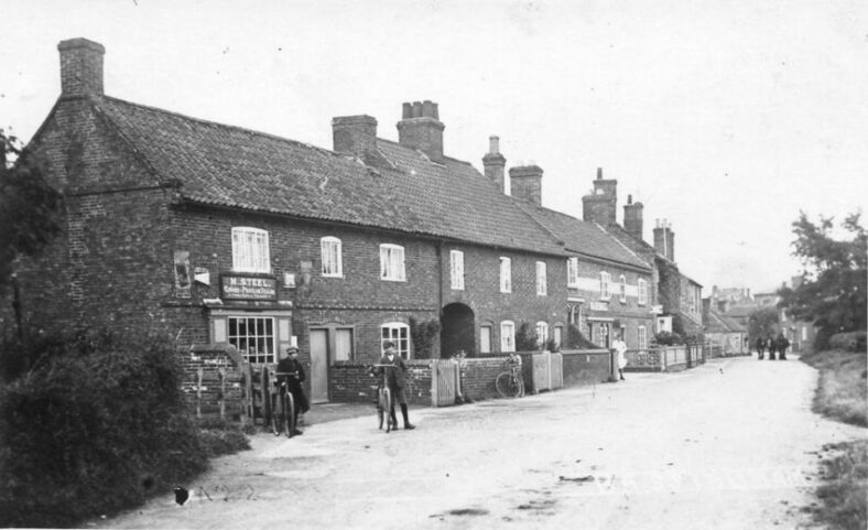 Bassingham, High Street - Society for Lincolnshire History & Archaeology