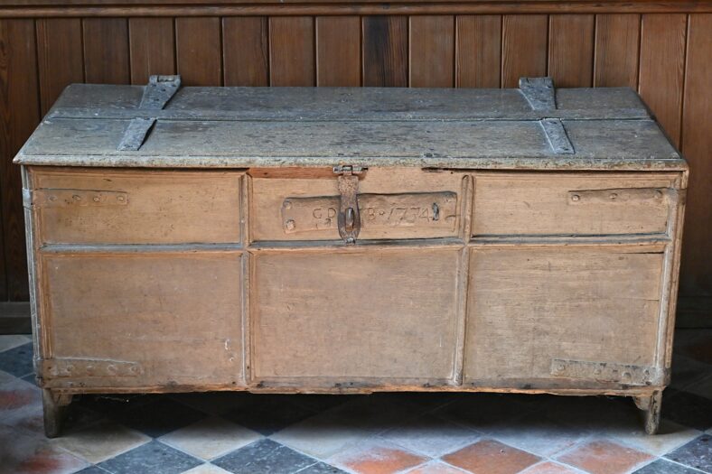 Bicker, St Swithun, South Aisle, Parish Chest - Society for ...