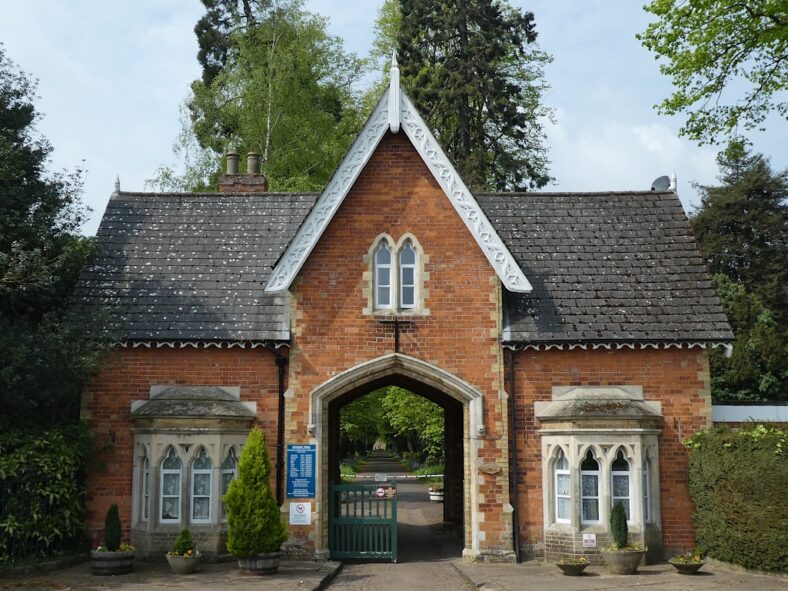 Boston, Cemetery Lodge, Horncastle Road - Society for Lincolnshire ...