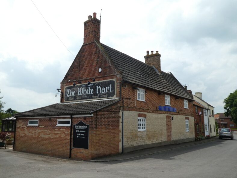 Carlton le Moorland, White Hart - Society for Lincolnshire History ...