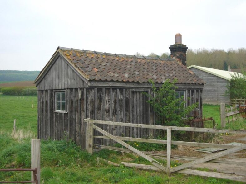 Donington on Bain, Railway Platelayers’ Hut