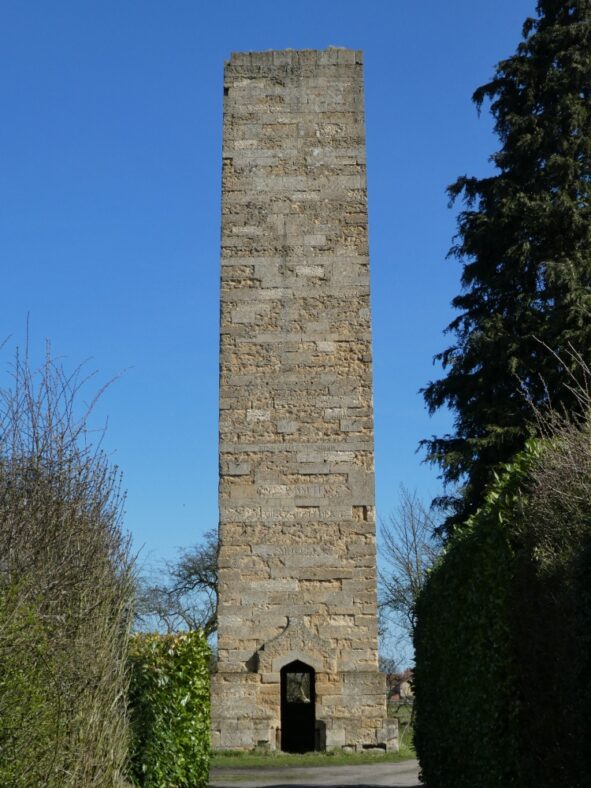 Dunston, Dunston Pillar
