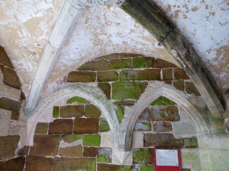 East Kirkby, St Nicholas, porch - Society for Lincolnshire History ...
