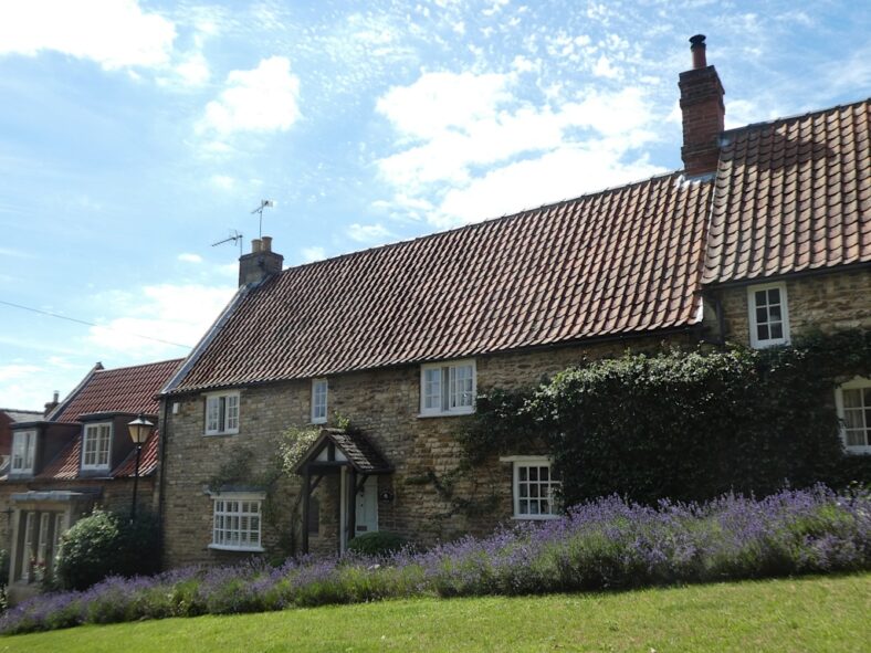 Fulbeck, Reading Room Cottage - Society for Lincolnshire History ...