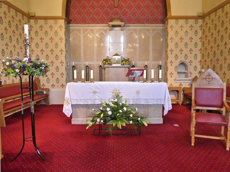 Gainsborough, St Thomas, Roman Catholic Church, Chancel - Society for ...