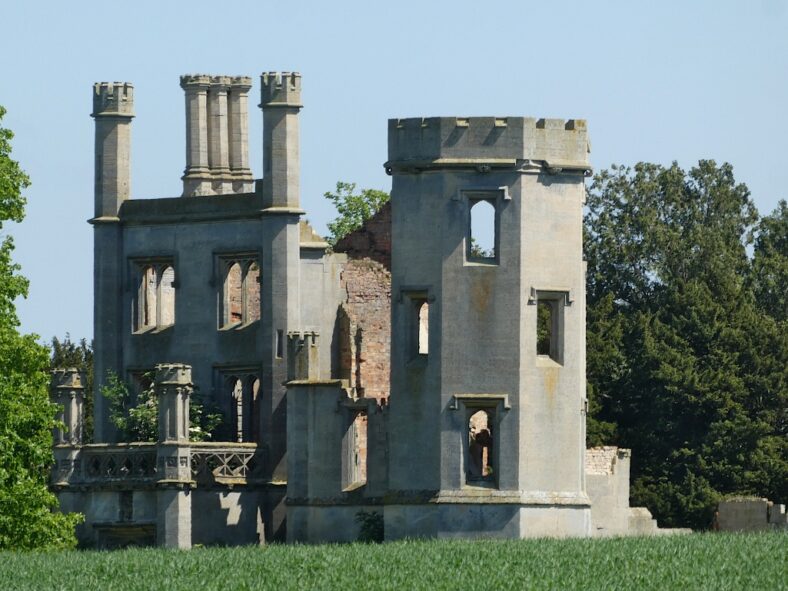 Haverholme Priory - Society for Lincolnshire History & Archaeology