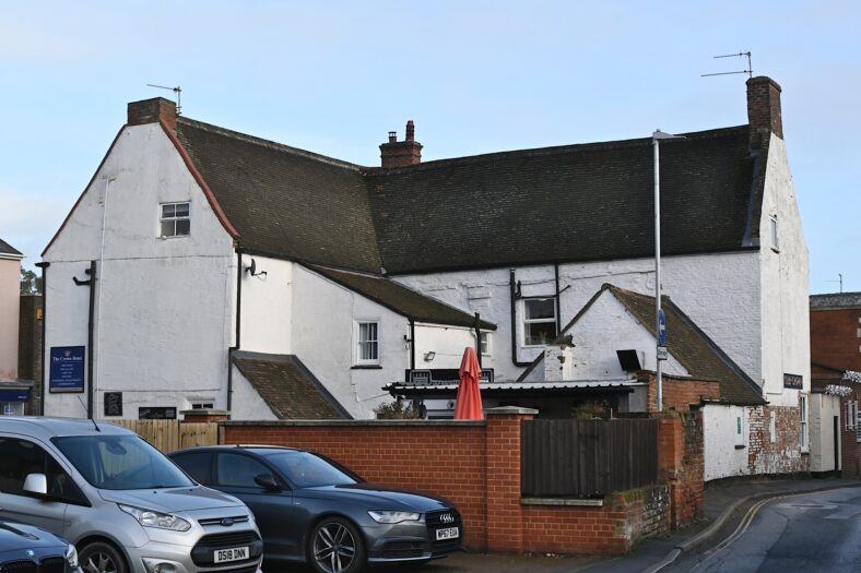 Holbeach, West End, Crown Hotel - Society for Lincolnshire History ...