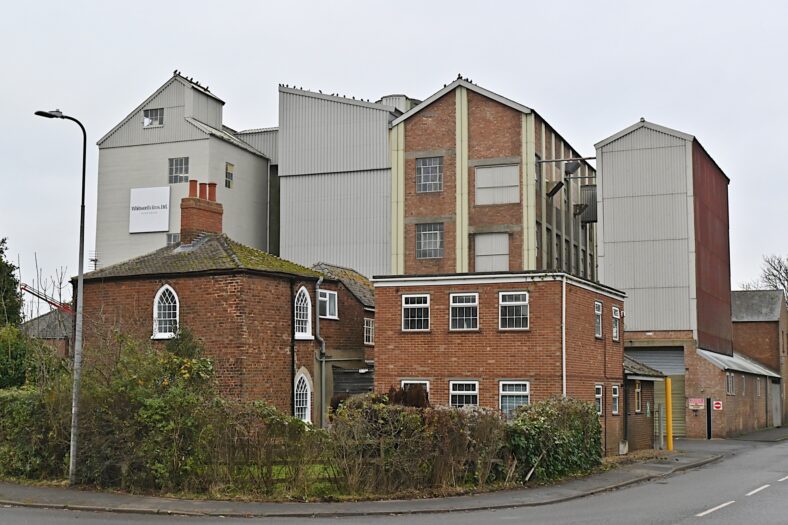Holbeach, Barrington Gate, Flour Mills - Society for Lincolnshire ...
