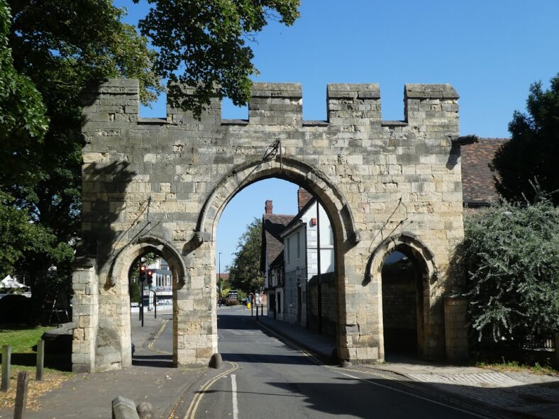 Lincoln, Priorygate, Priorygate Arch - Society for Lincolnshire History ...