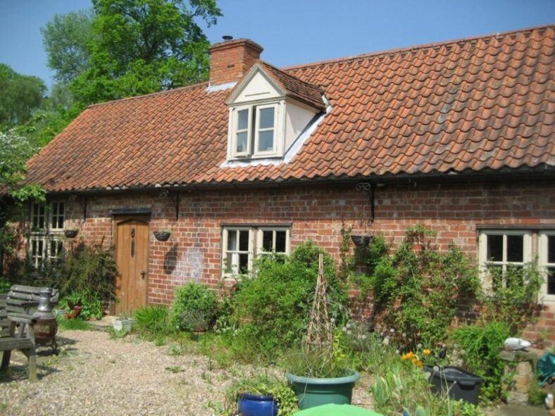 Lissington, Chestnut Cottage - Society for Lincolnshire History ...