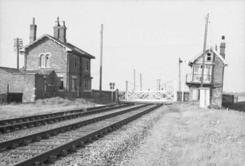 Little Steeping, Railway Station - Society for Lincolnshire History ...