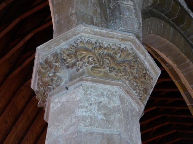 Mareham le Fen, St Helen, Nave, Capital