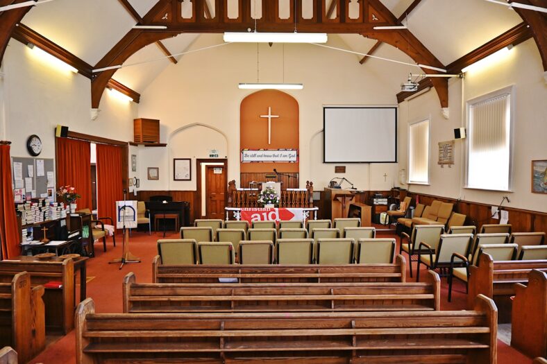 Middle Rasen, Methodist Church, Interior
