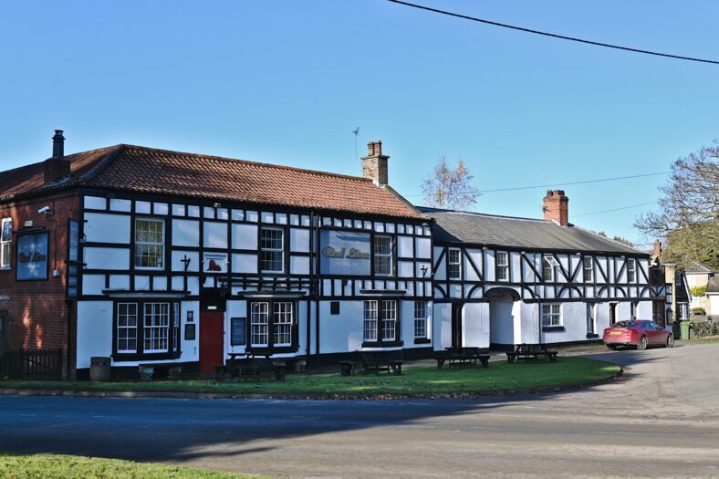 Redbourne, Red Lion