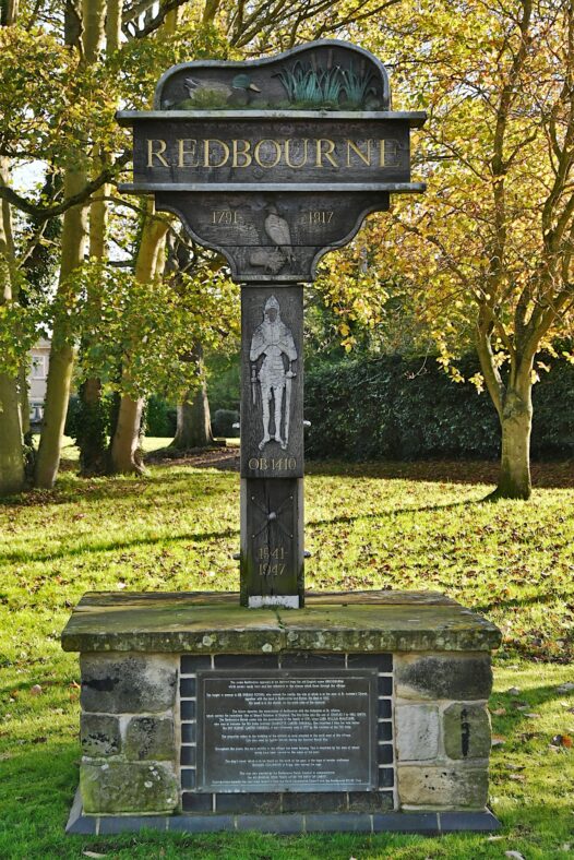 Redbourne, Village Sign - Society for Lincolnshire History & Archaeology