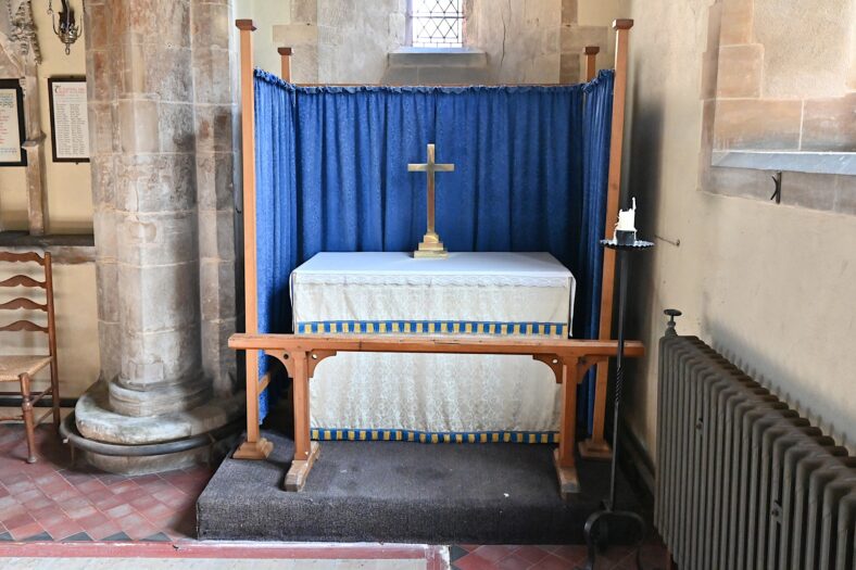 Scopwick, Holy Cross, South Aisle, Altar - Society for Lincolnshire ...
