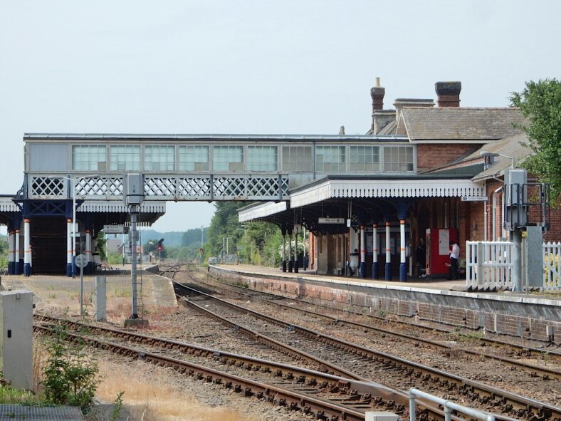 Sleaford, Railway Station - Society for Lincolnshire History & Archaeology