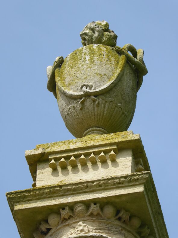 Somerby, Pillar - Detail - Society for Lincolnshire History & Archaeology