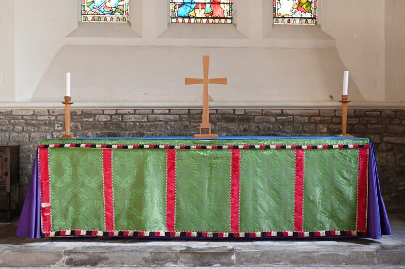Spalding, St Mary & St Nicholas, Chancel, Altar - Society for ...