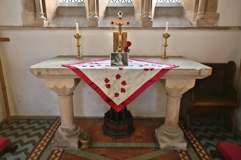 Stewton, St Andrew, Chancel, Altar - Society for Lincolnshire History ...