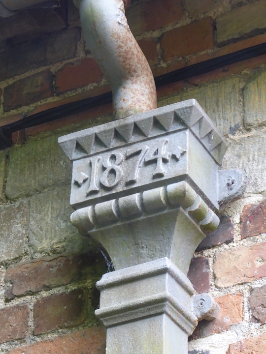 Strubby, St Oswald, Rainwater Hopper