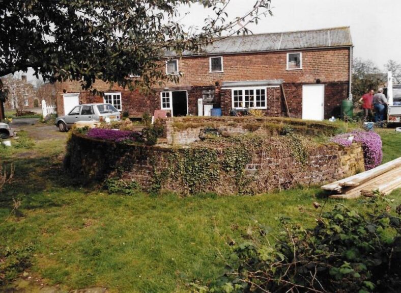 Sutton St James, Ives Cross Mill (2) - Society for Lincolnshire History ...