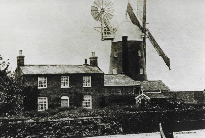 Sutton St James, Ives Cross Mill (1) - Society for Lincolnshire History ...