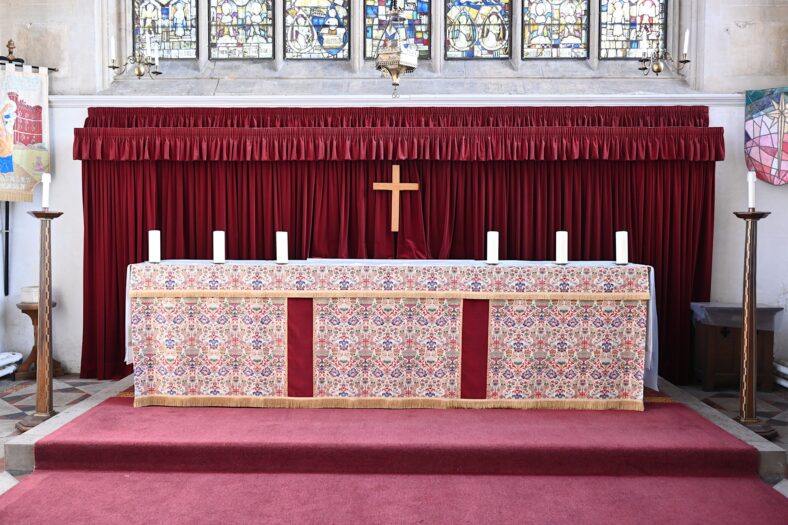 Tattershall, Holy Trinity, Chancel, Altar - Society for Lincolnshire ...