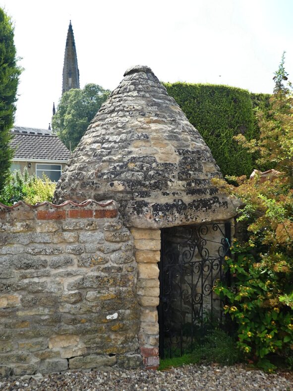 Welbourn, Beehive Well - Society for Lincolnshire History & Archaeology