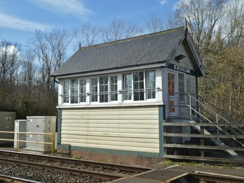 Wickenby, Railway Signal Box - Society for Lincolnshire History ...