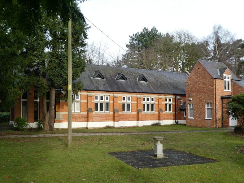 Woodhall Spa, Our Lady & St Peter, Roman Catholic Church - Society for ...
