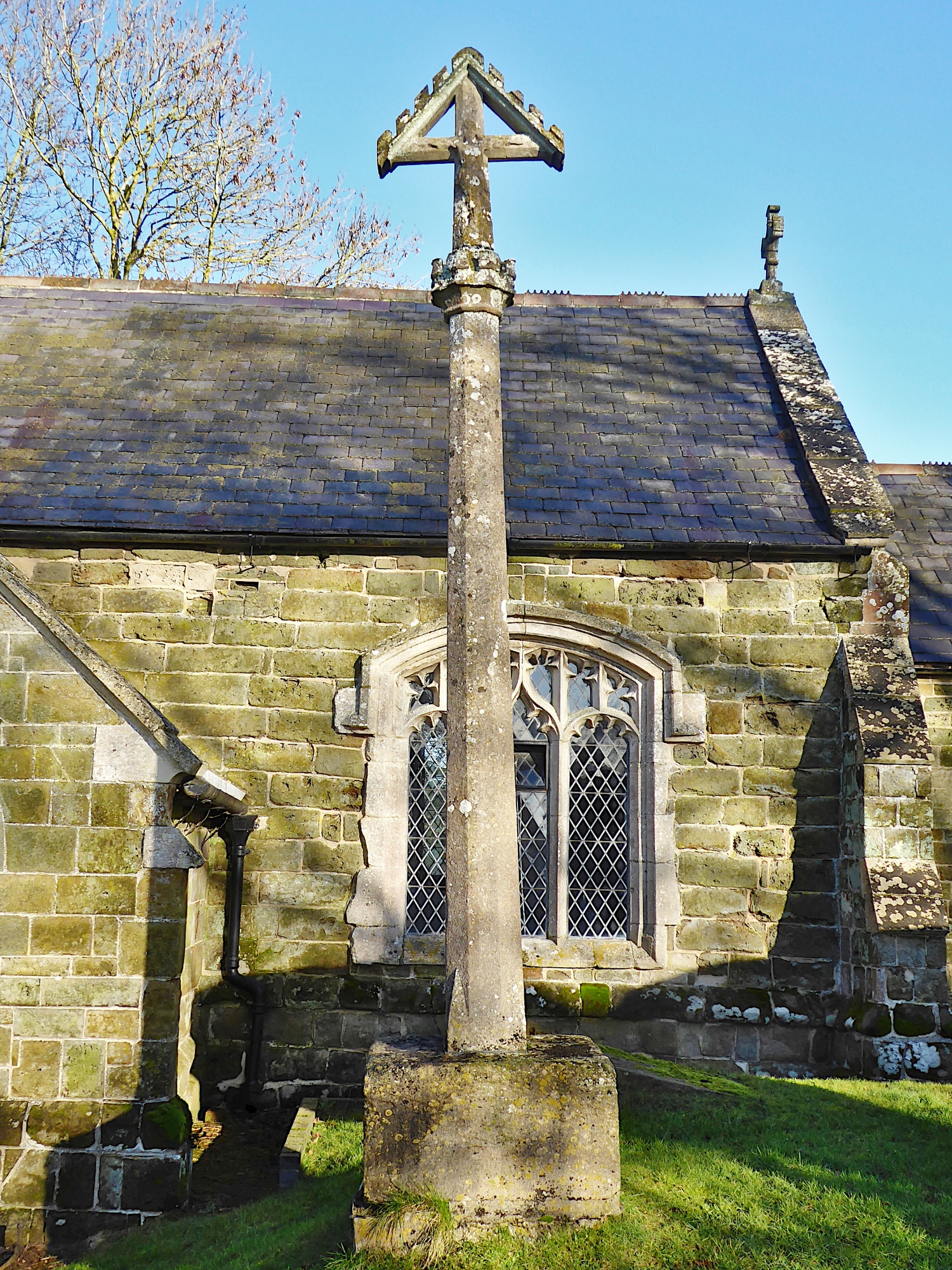 Somersby, St Margaret, Churchyard, Cross - Society for Lincolnshire ...