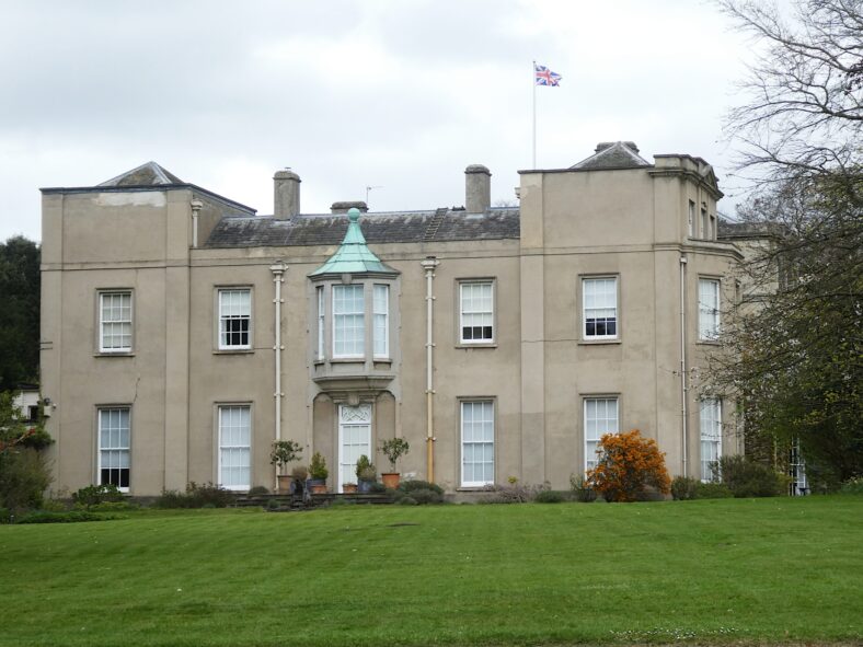 Elsham, Elsham Hall
