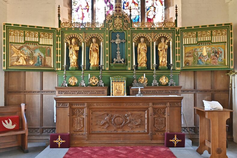 Gate Burton, St Helen, Chancel, Altar & Triptych - Society for ...