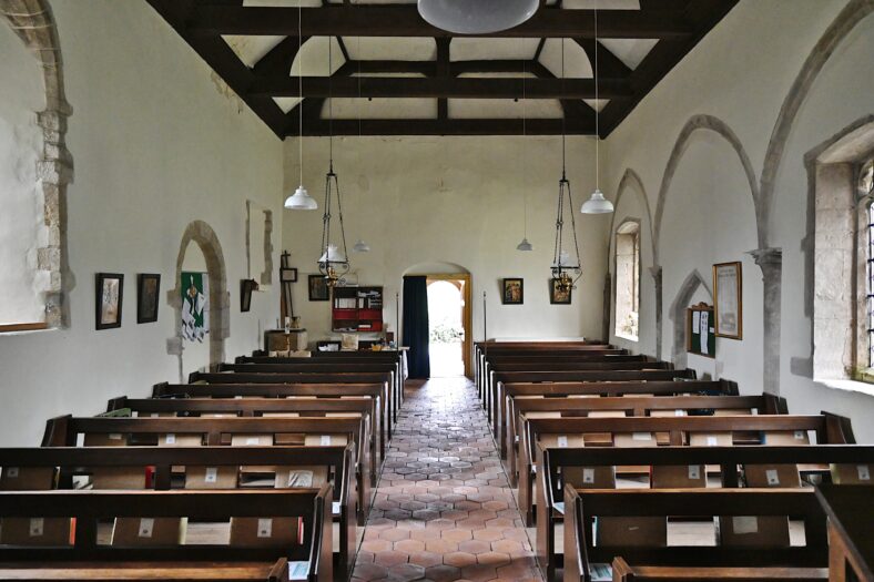 Bonby, St Andrew, Nave - Society for Lincolnshire History & Archaeology