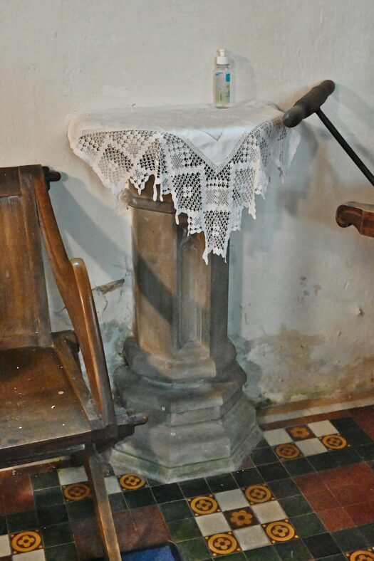 Elsham, All Saints, Chancel, Credence Table