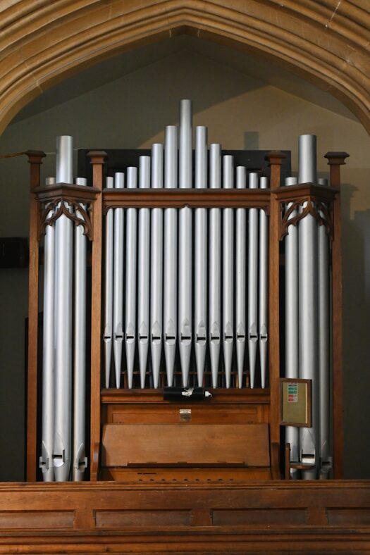 Hundleby, St Mary, Organ - Society for Lincolnshire History & Archaeology