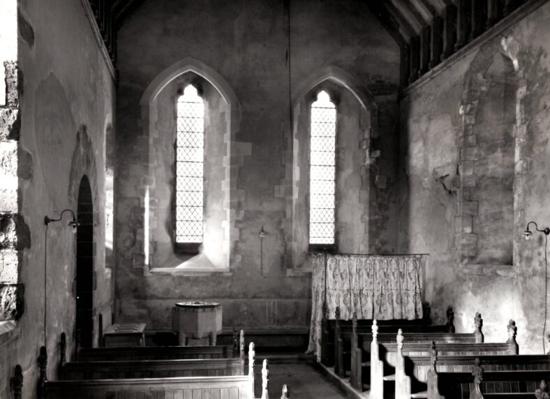 Miningsby, St Andrew, Nave - Society for Lincolnshire History & Archaeology