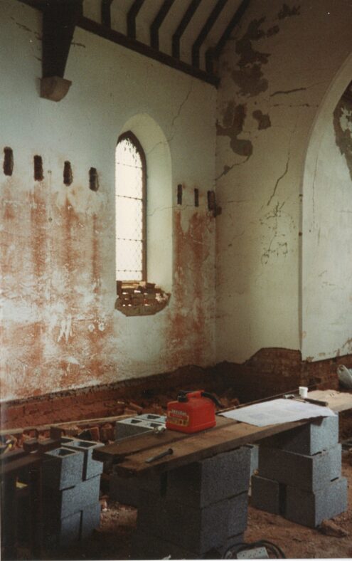 Chapel Hill, Holy Trinity, Interior - Society for Lincolnshire History ...